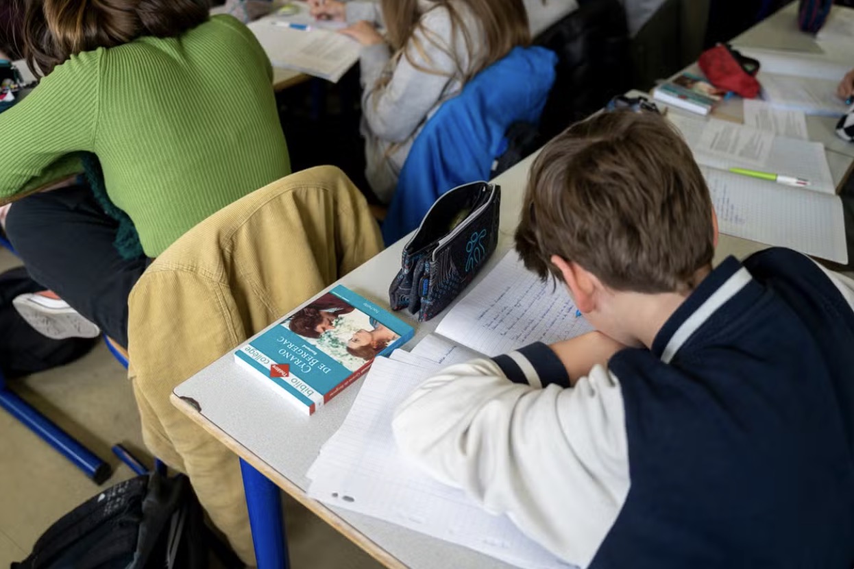 Un Capes de lettres, pour quoi faire ? Face au manque de profs, la ...